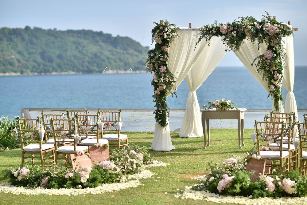 Outdoor wedding reception store